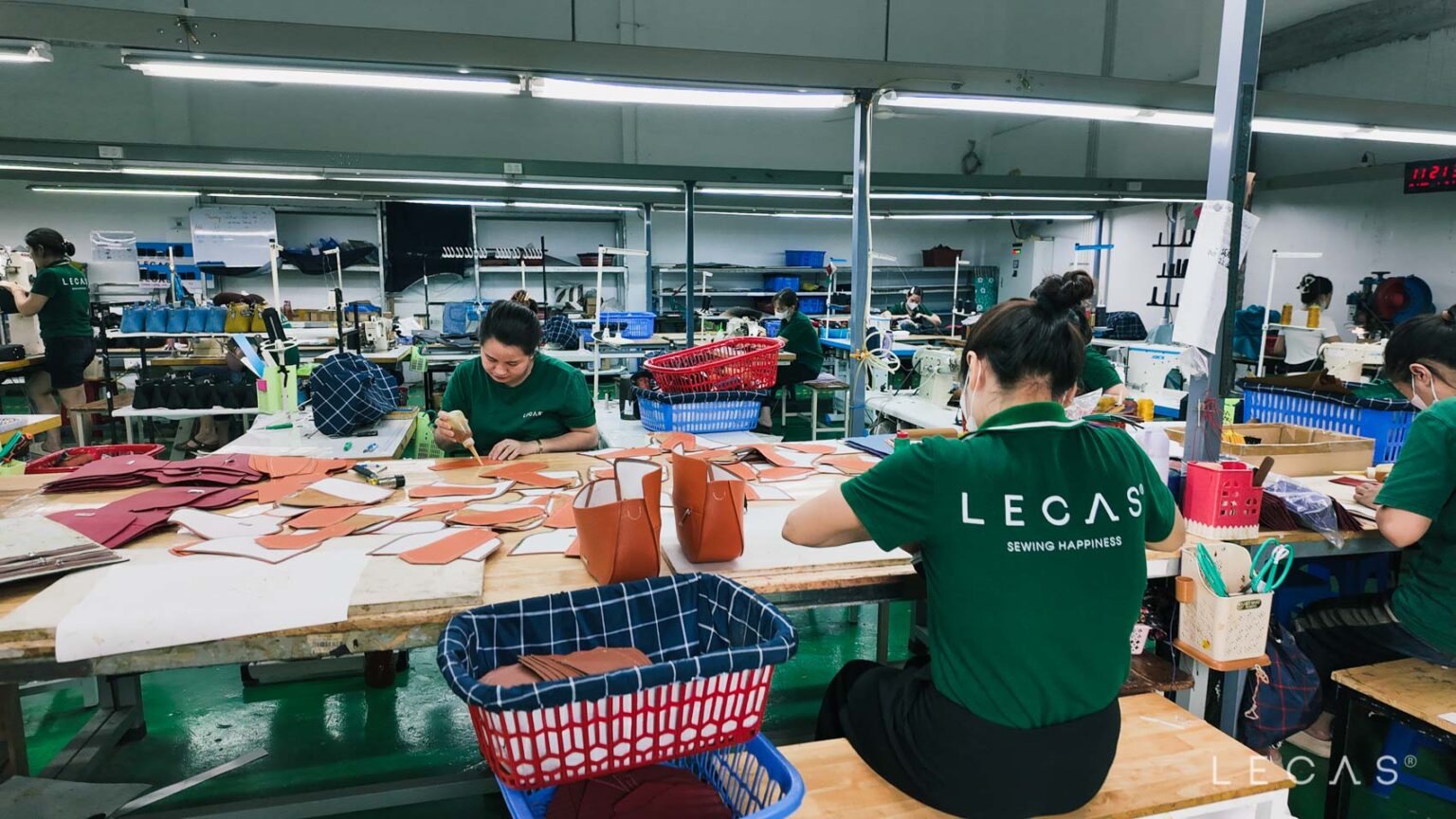 Exploring the Inner Workings of a Leather Bag Factory - Leather Goods ...